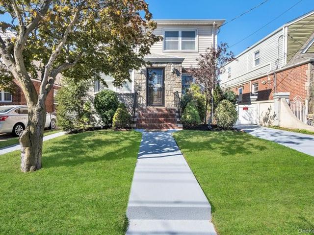 14934 Lefferts Blvd, South Ozone Park, NY 11420