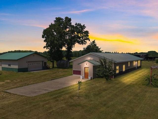 14934 rd St, Little Falls, MN 56345