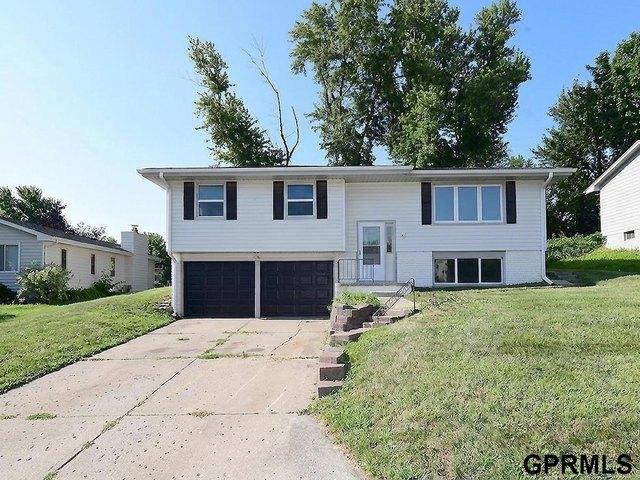 14935 L St, Omaha, NE 68137