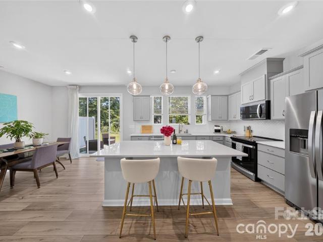 14938 Tamarack Drive