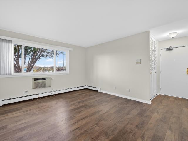 1493 N Winslowe Dr, Unit 104, Palatine, IL 60074 | Compass