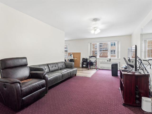 1493 th Street 2E