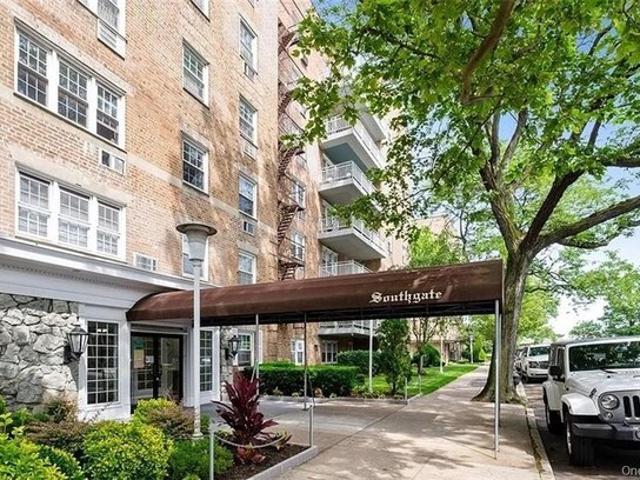 149 3 th St Unit 2G, Howard Beach, NY 11414