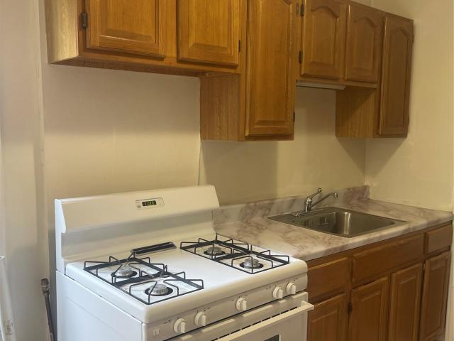 149 0 th Avenue 227