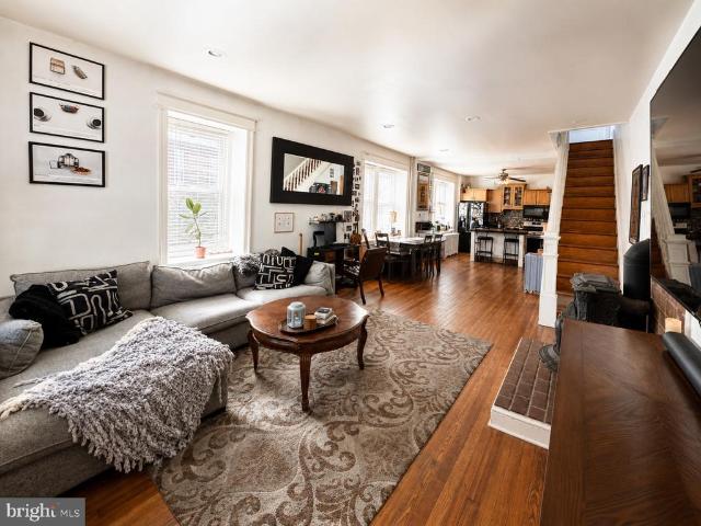 149 1/2 Shurs Lane