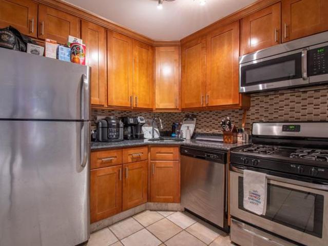 149 20 Cross Island Pkwy, Whitestone, NY