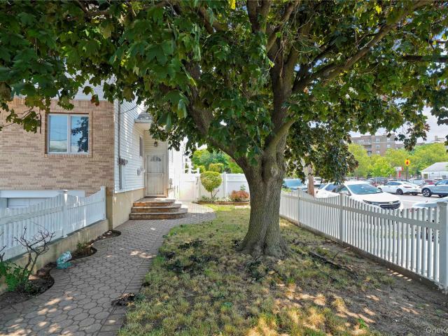 149 4 rd Street