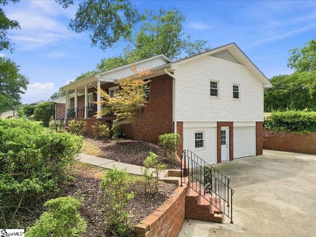 149 Coldstream Drive