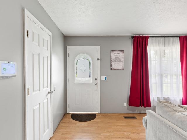 149 Cora St