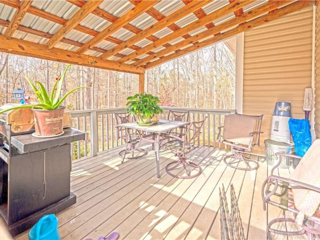 149 Candlestick Drive