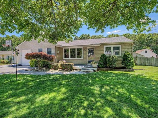 149 Crestview Ave, Absecon, NJ 08201