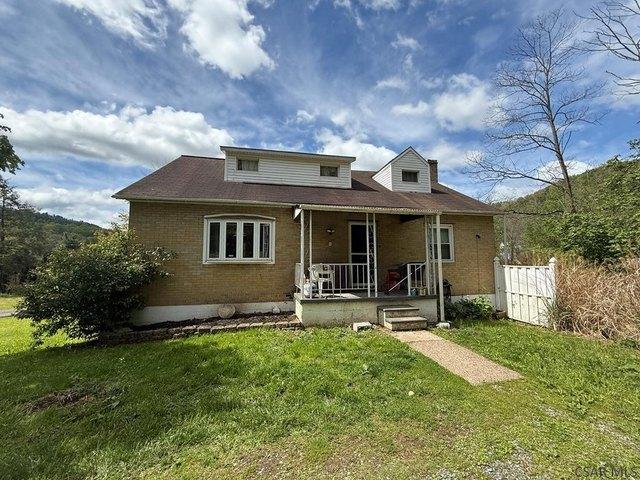 149 Bobak Rd, Mineral Point, PA 15942