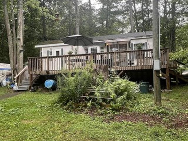 149 Geronimo Dr, South Sterling, PA 18445