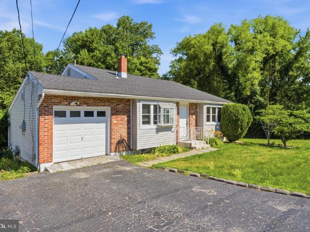 149 Greentree Road