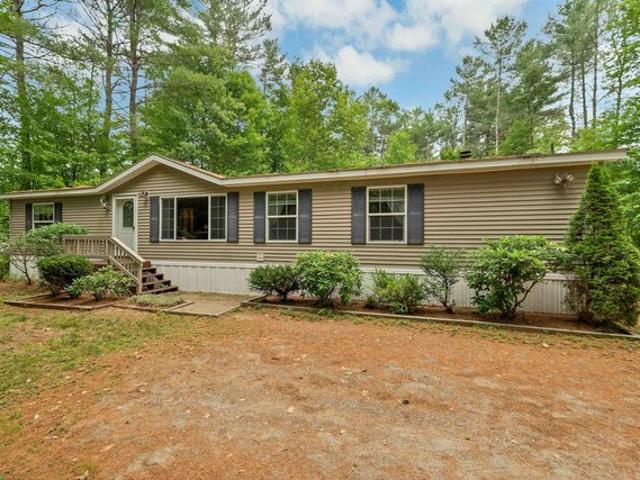 149 Dorchester Rd, Rumney, NH 03266