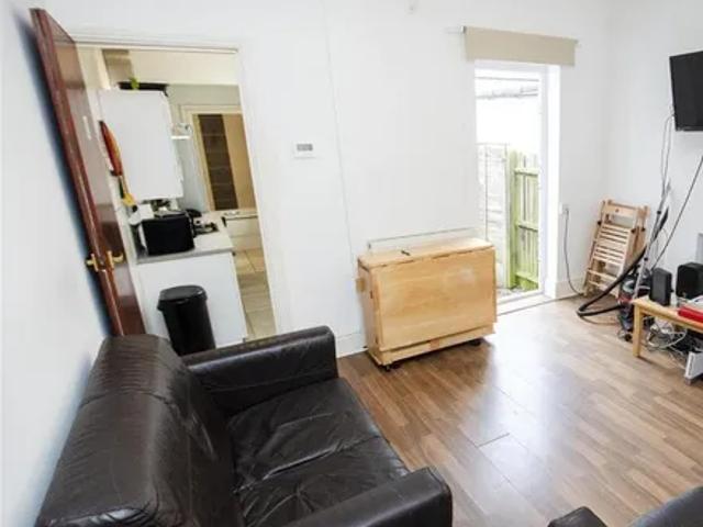 149 Dawlish Road, Metchley, B29 7AH, United Kingdom | 4 bed house for rent #133544297 | Rentberry