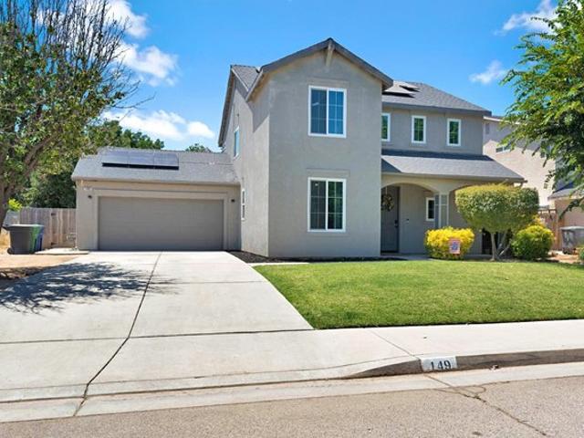 149 Dalton Ave, Sanger, CA 93657