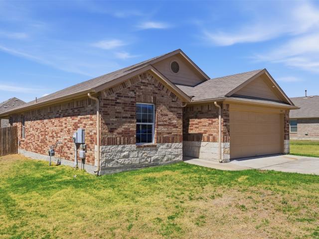 149 Dusky Thrush Dr, Kyle, TX 78640 | MLS #1266 | Compass