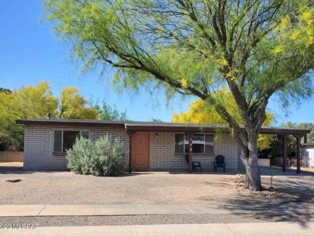 149 E el Limon, Green Valley, AZ 85614