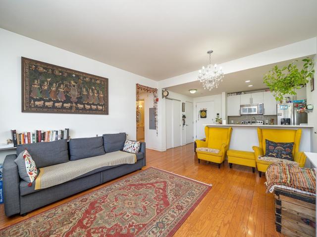 149 Essex St # 3T