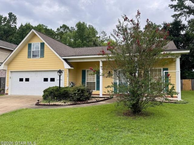 149 Honeysuckle Ln, Columbus, MS 39705