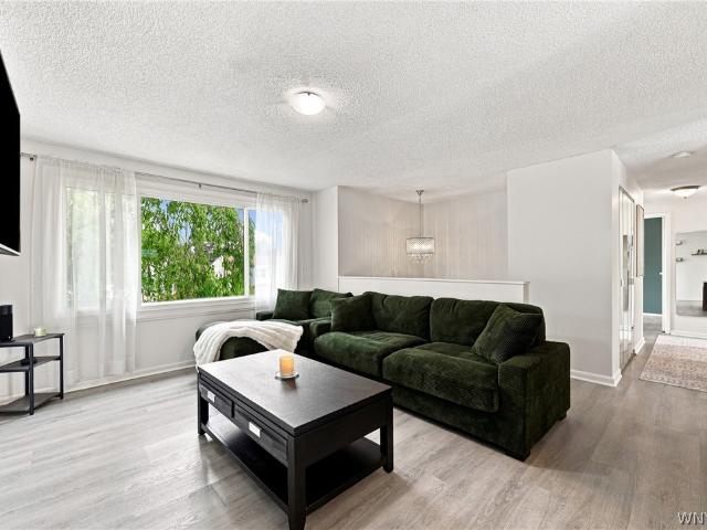 149 Le Havre Drive