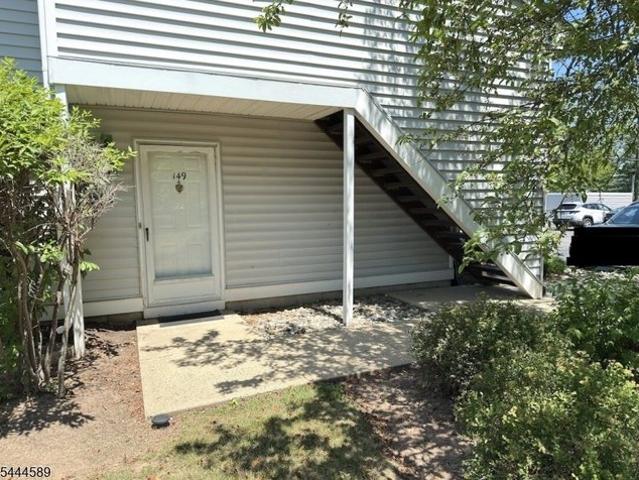 149 Mockingbird Ct Unit 149, Readington Twp, NJ 08887