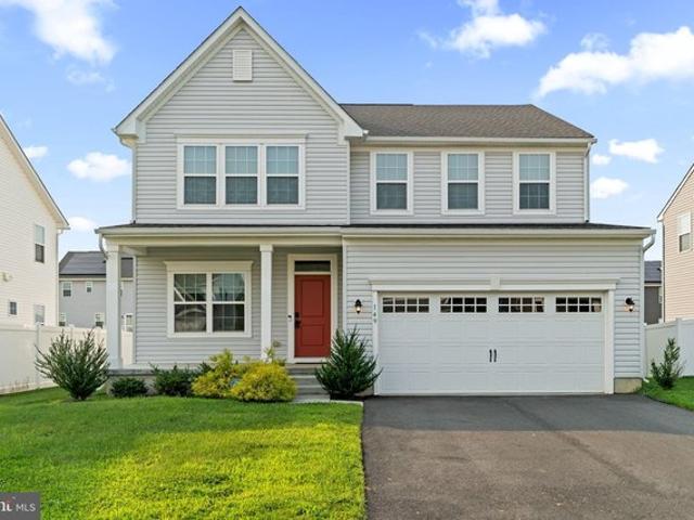 149 Merseyside Dr, Swedesboro, NJ 08085