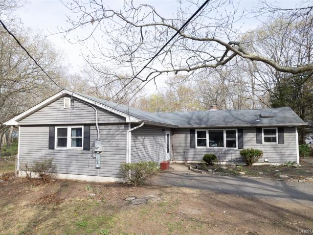 149 Miller Place Rd, Miller Place, NY 11764 | MLS #986362 | Compass