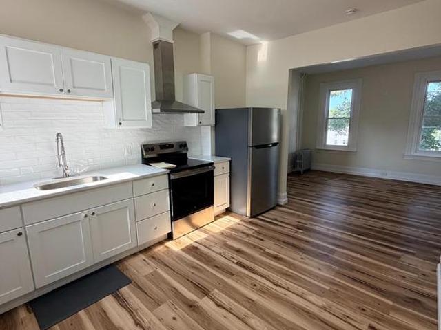 149 N Front Street