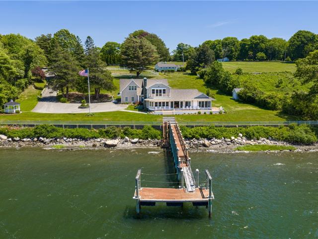 149 Nanaquaket Road