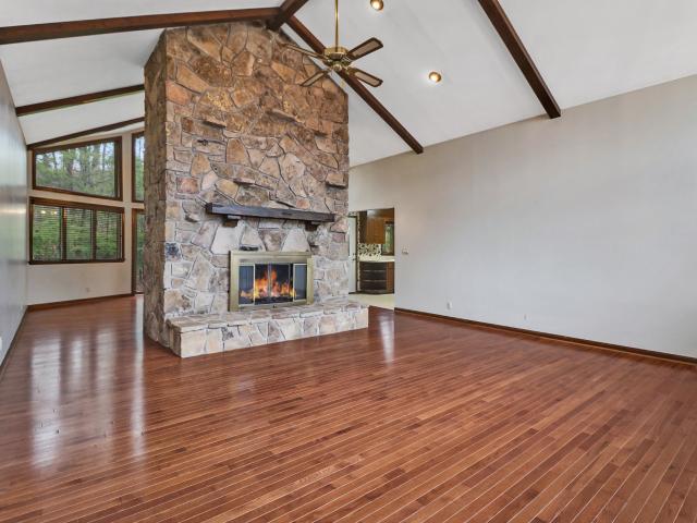 149 Sugarbush Cir