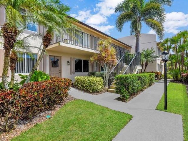 149 Palm Dr #19, Naples, FL 34112