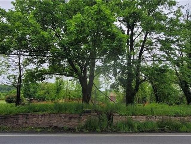 149 Pleasant Valley Rd, Pine Grove, PA 17963