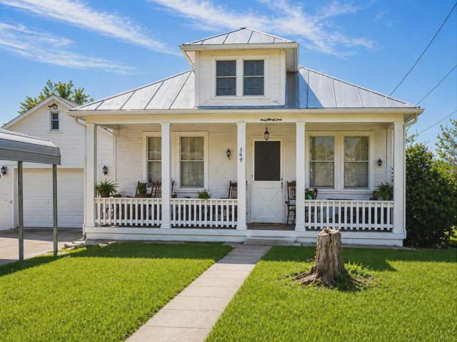 149 Royal Ave, Winchester, VA 22602 | MLS #VAFV2040 | Compass