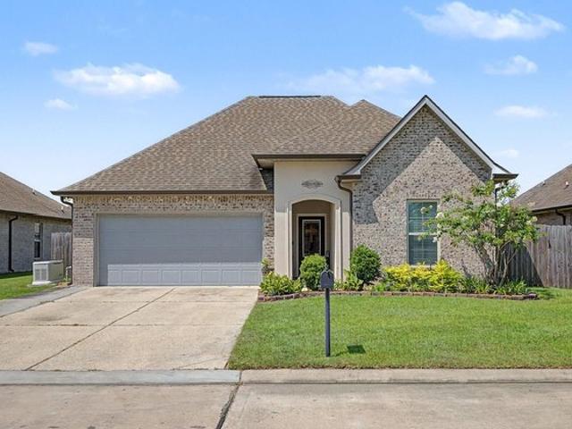 149 Red Maple Dr, Gray, LA 70359