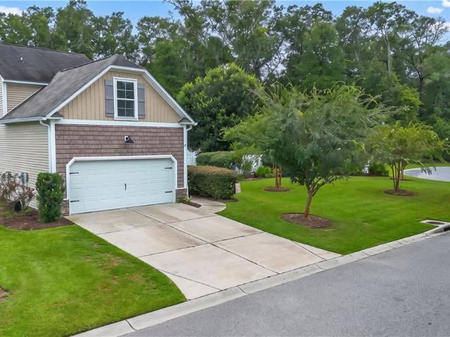 149 Red Northern Oak Way
