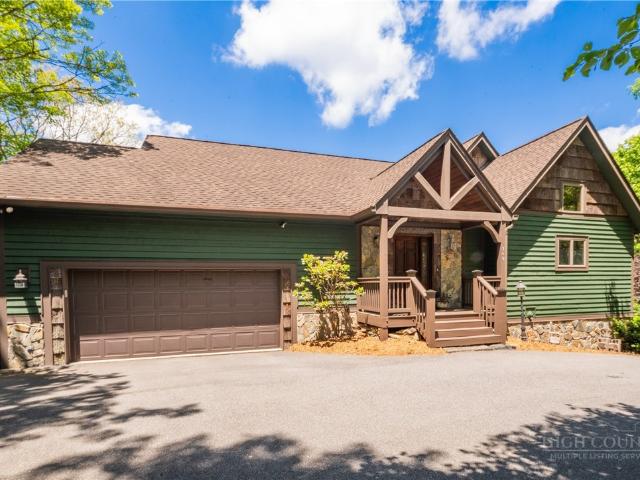 149 Regency Lane