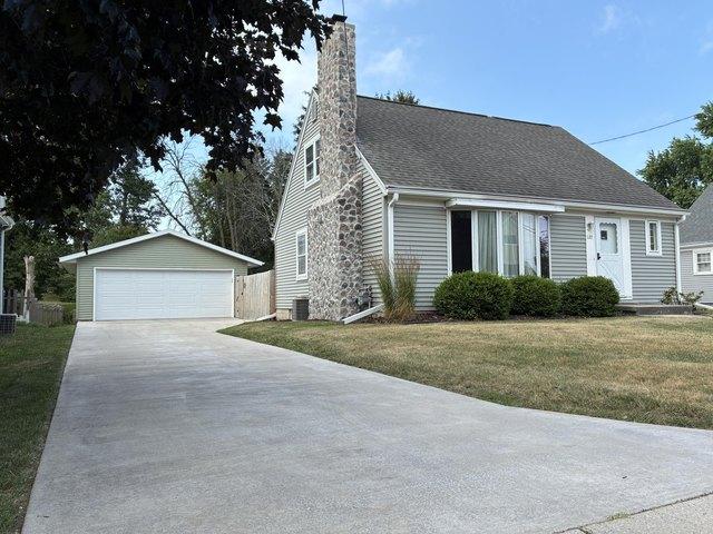 149 W Center Ave, Cedar Grove, WI 53013