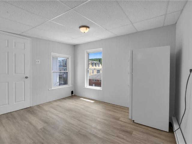 149 W Ridge Street 2A