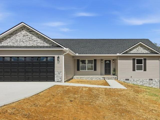 149 Vista Ct, Oliver Springs, TN 37840
