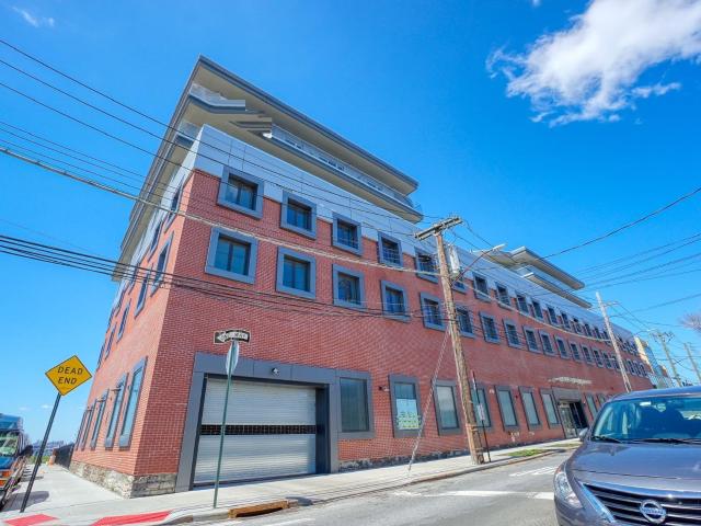 14 50 th Street, Unit S304