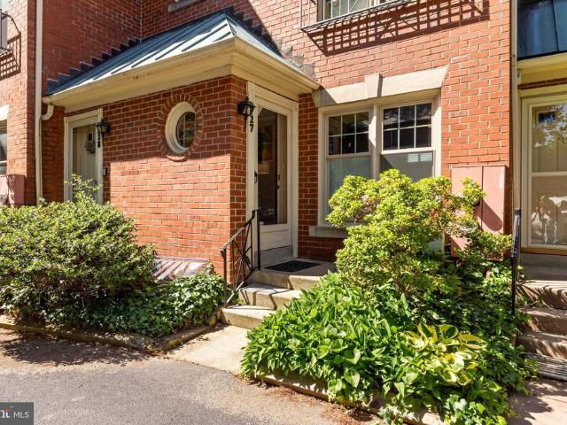 14 00 Newton Street # F27