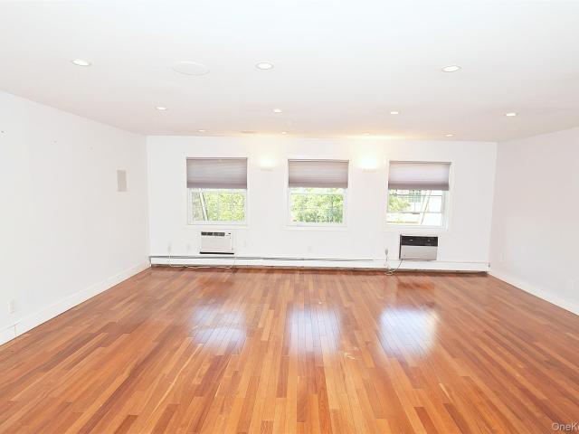 14 06 Michael Place 114 U