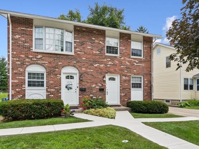 14 16 S Huffman St, Naperville, IL 60540