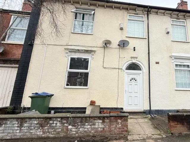 14 20 Hope Street, West Bromwich, B70 6PL, United Kingdom | 3 bed apartment for rent #166485974 | Rentberry
