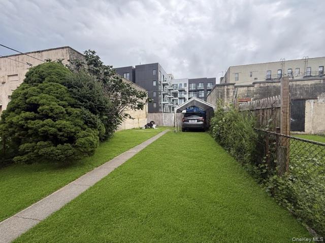 14 28 30th Drive