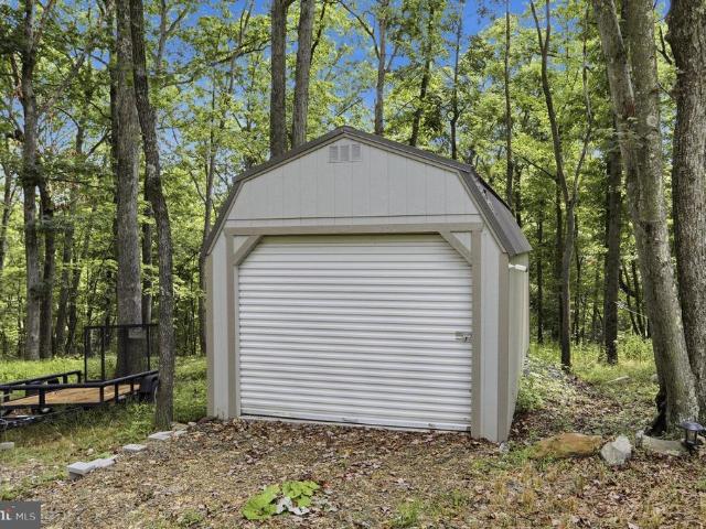 14.29AC Whispering Pines Road