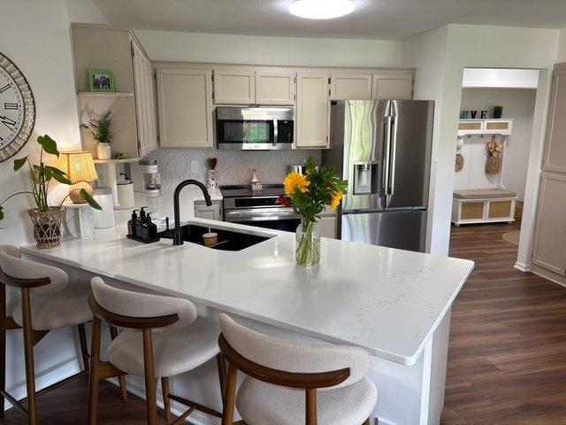 14 3rd St NW, Saint Michael, MN 55376
