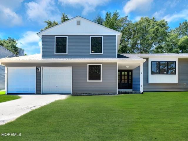 14 Timberline Dr, Howell, NJ 07731